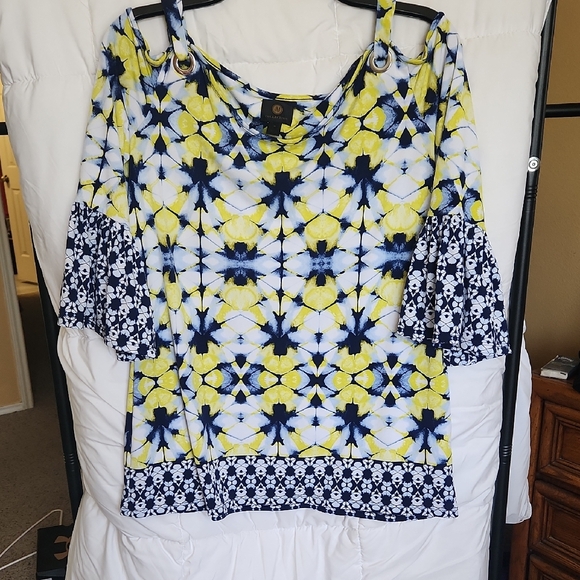JM Collection | Tops | Jm Collection White And Yellow Graphic Blouse ...